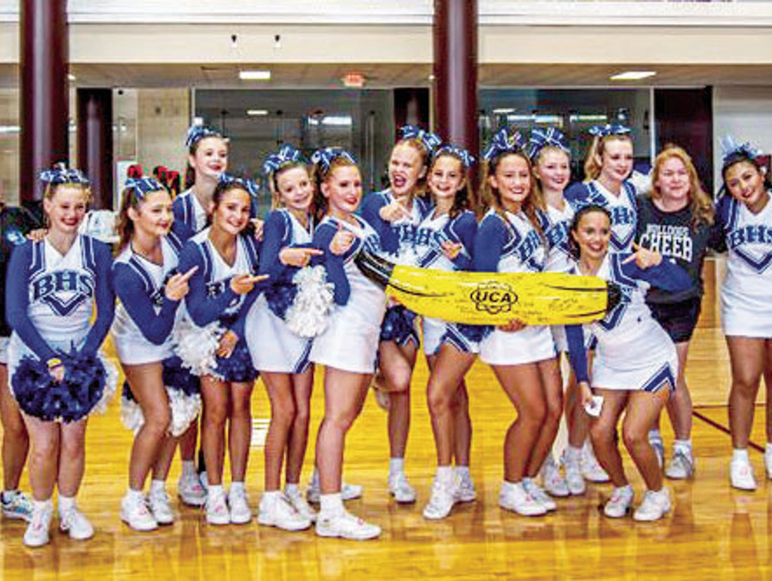 Cheerleaders earn top honors at UCA camp